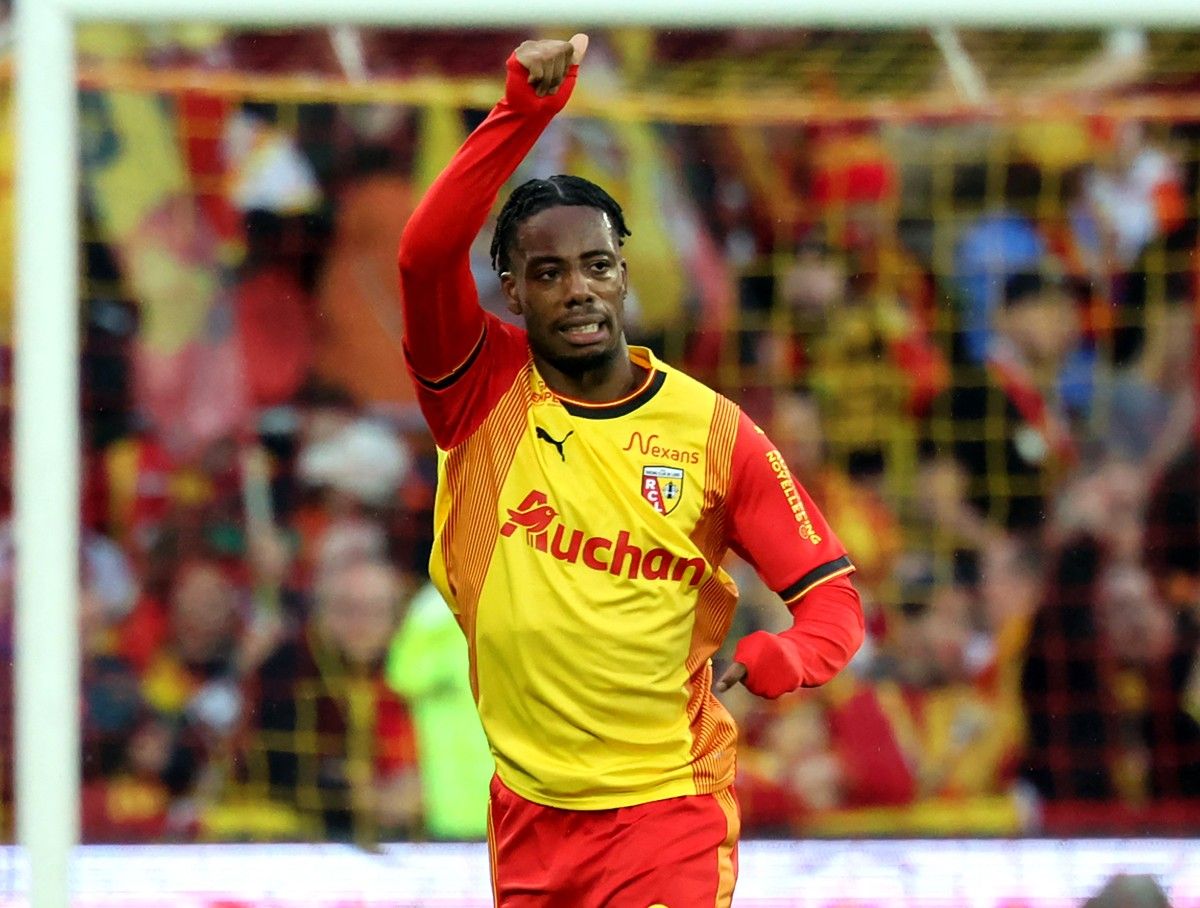 Wahi transfer: Chelsea competition from West Ham, Leicester