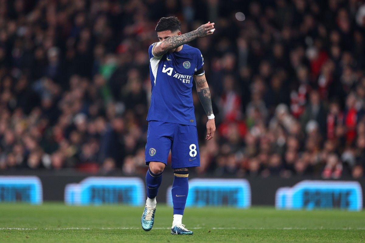 Chelsea news: Fernandez apologises to Blues teammates