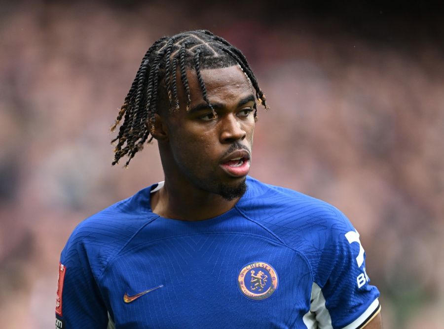 AC Milan face challenge to sign 20-year-old Chelsea midfielder