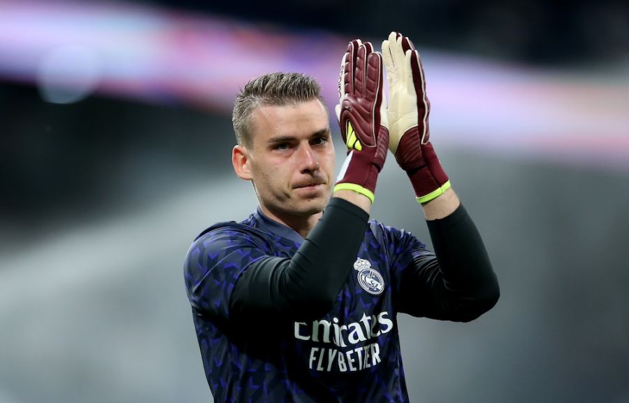 Real Madrid's Andriy Lunin added to Chelsea's list of goalkeeper targets