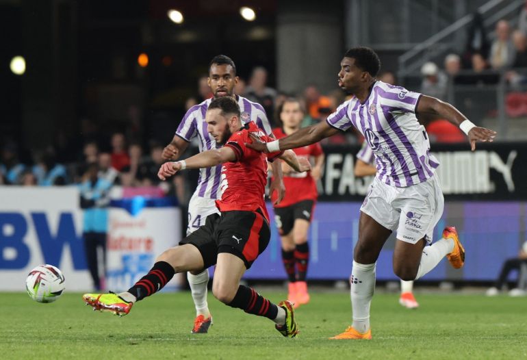 Costa transfer: Newcastle eye Bologna defender hijack