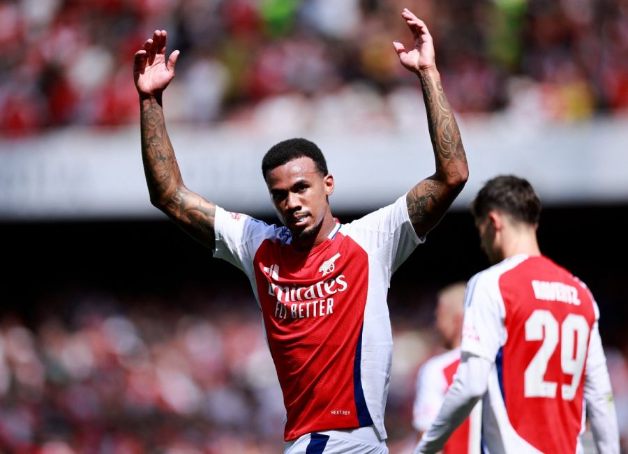 Gabriel new Arsenal contract a topic for next months