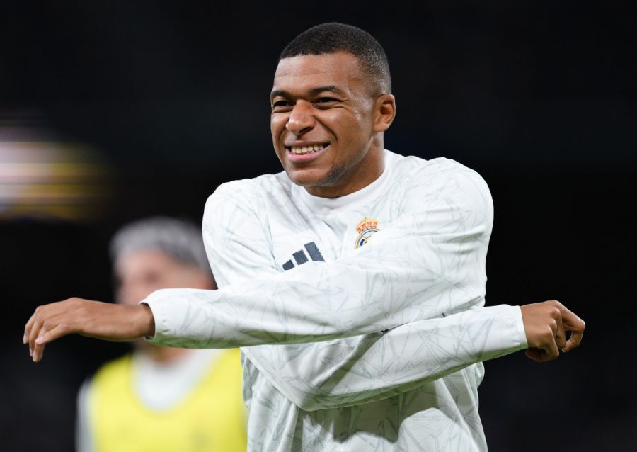 Inside Spain: Real Madrid crisis again, the Kylian Mbappe saviour and Alphonso Davies twist ...