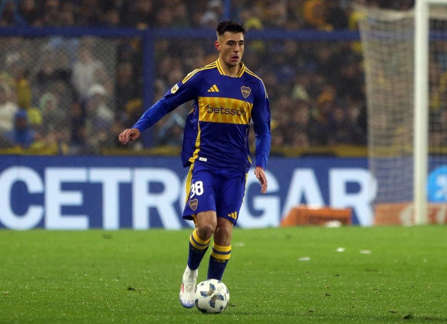 Aaron Anselmino: Chelsea youngster scores for Boca