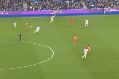 Video: Forget Cody Gakpo as Tyler Morton makes goal with beautiful pass