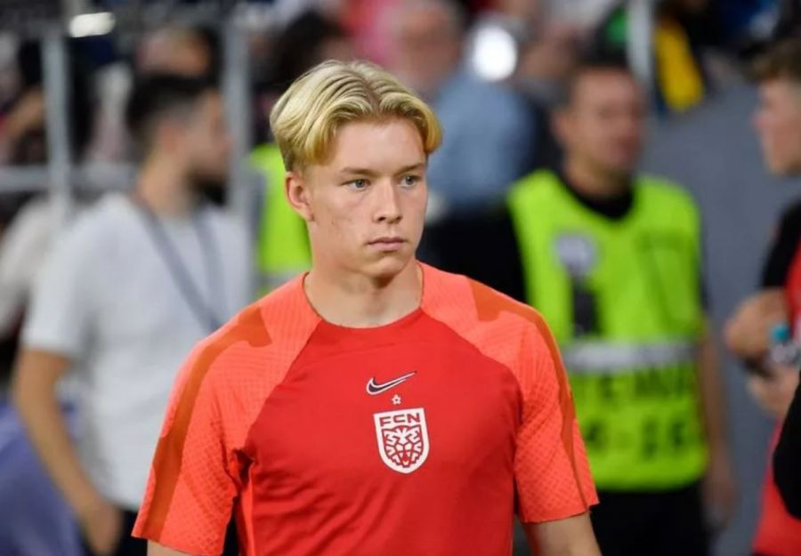 Liverpool eye Daniel Svensson transfer at left-back