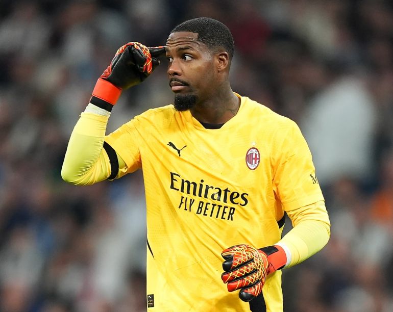 Man United line up Mike Maignan transfer from AC Milan