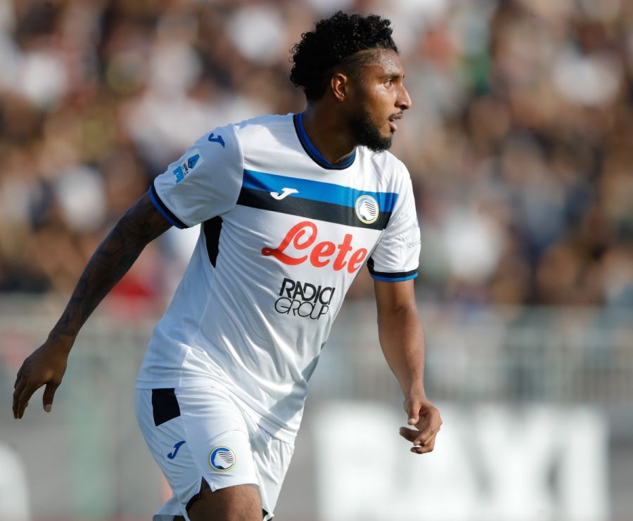 Man United could offer player plus cash for Ederson