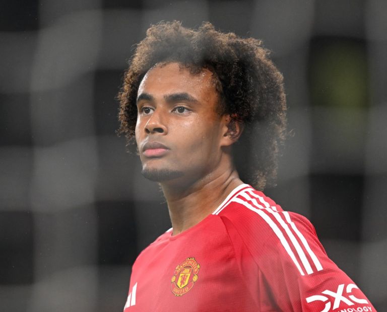 Joshua Zirkzee criticised for Bournemouth goal vs Man United