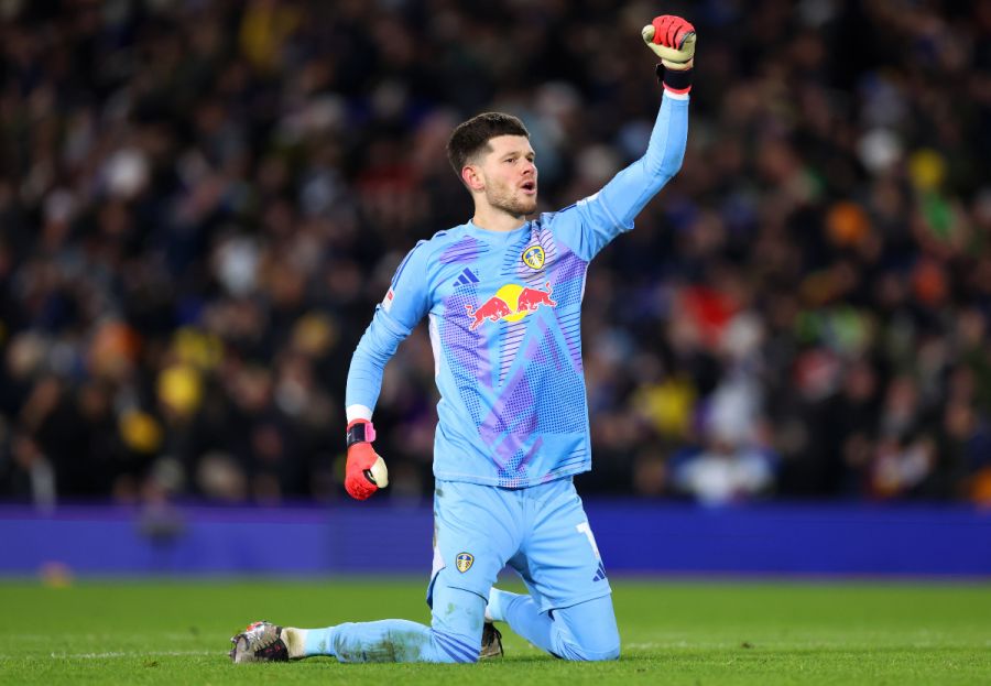 Paul Robinson wants Leeds United to replace goalkeeper Illan Meslier