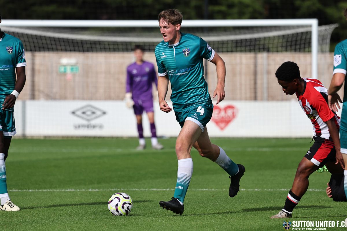 Tottenham and West Ham want to sign Jack Taylor
