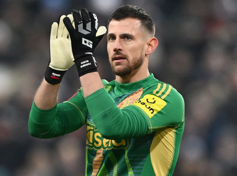 Newcastle transfer news: Martin Dubravka persuaded to stay