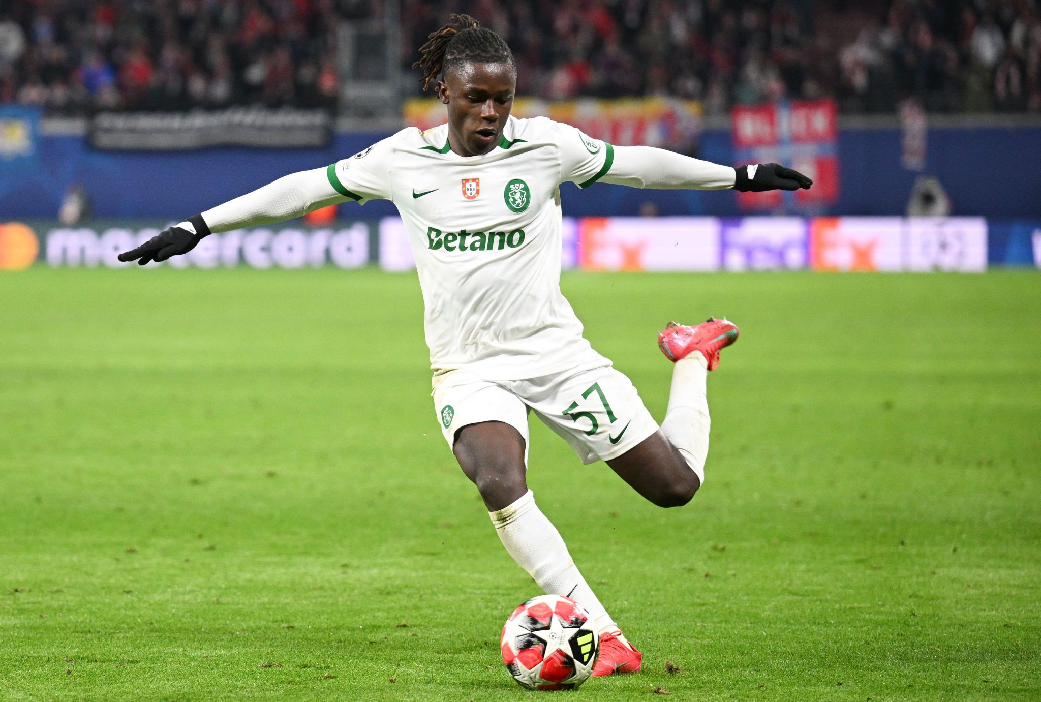 Liverpool eyeing up a move for Geovany Quenda