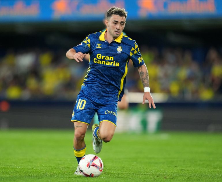 Arsenal handed Alberto Moleiro transfer boost - report