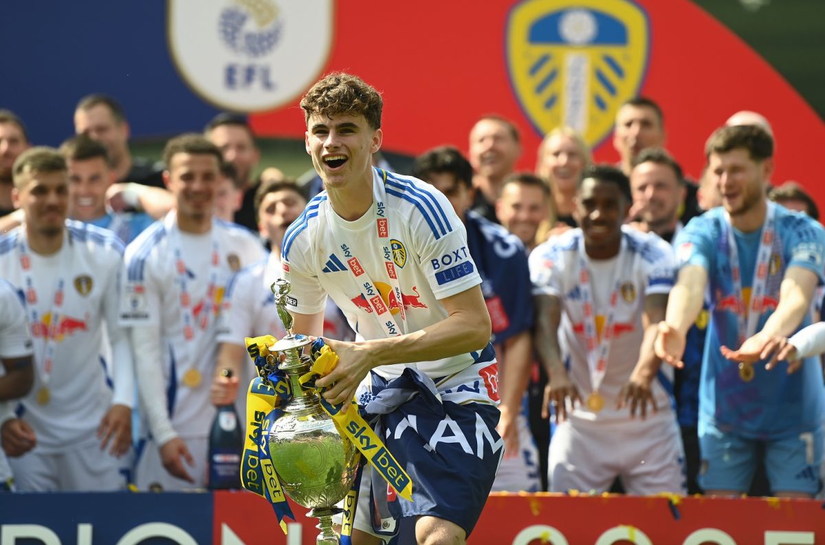 Daniel Farke opens up on a potential Leeds debut for Harry Gray