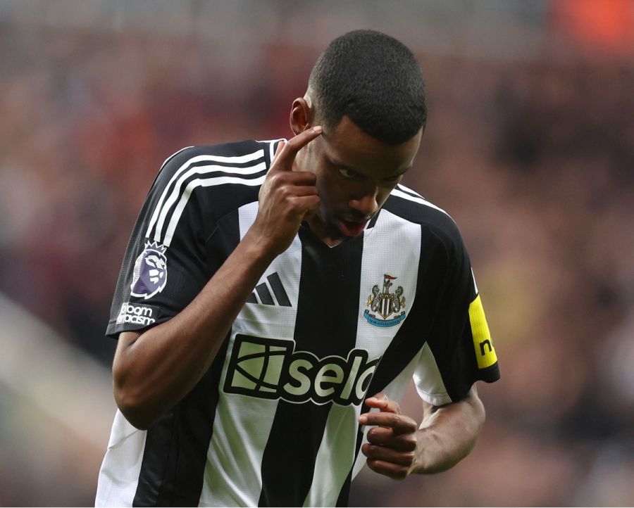 Alexander Isak out of Newcastle squad - Fabrizio Romano