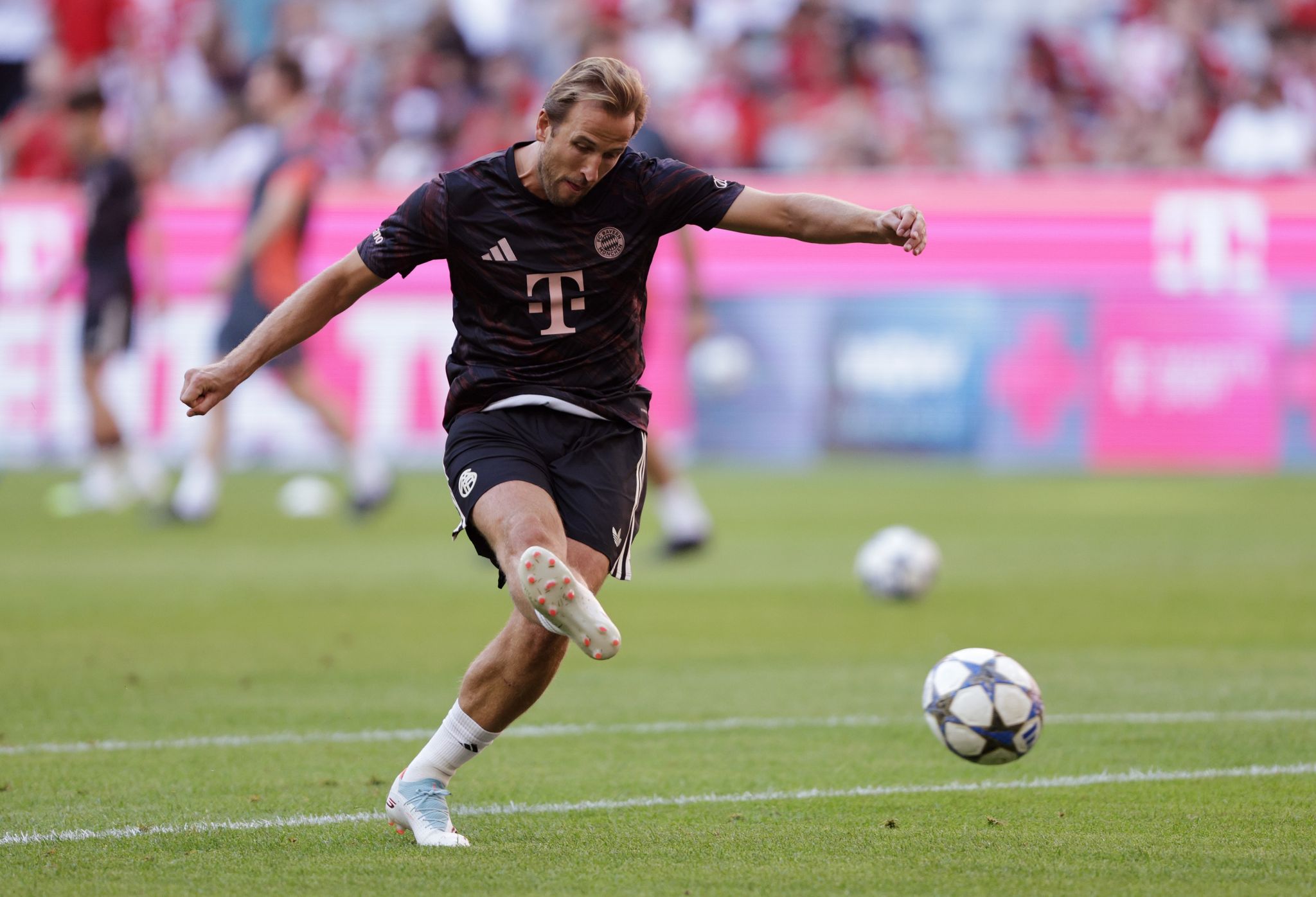 Harry Kane backed to rejoin Tottenham despite interest from other clubs
