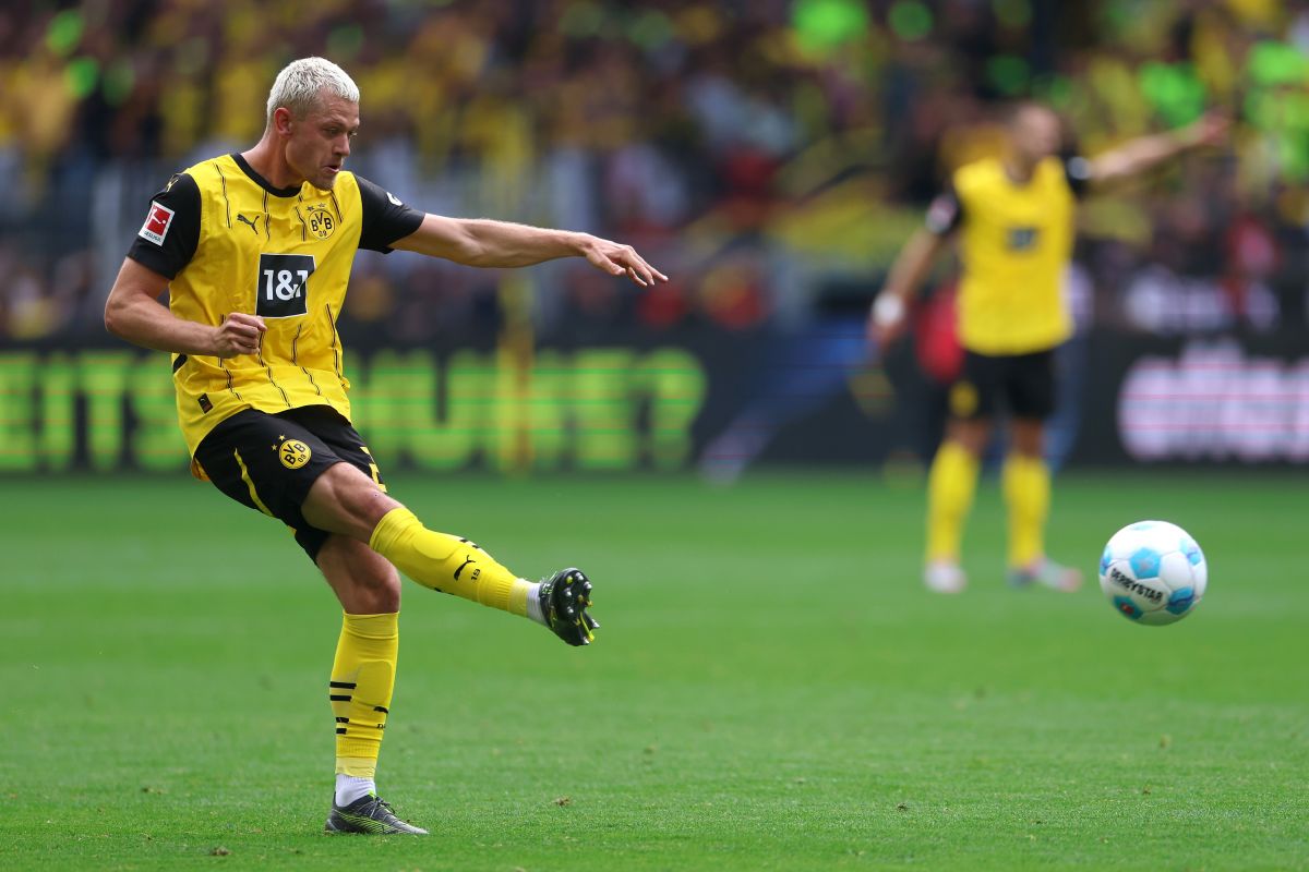 Sunderland and Wolves keen on Julian Ryerson