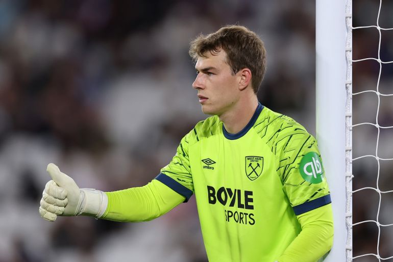 West Ham are looking to sign a replacement of GK Mads Hermansen