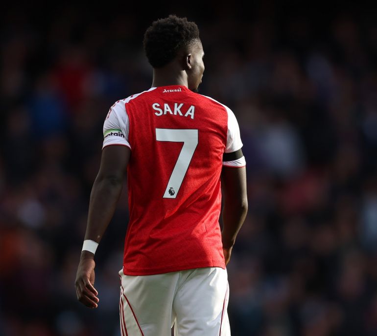Bukayo Saka agrees record-breaking Arsenal contract