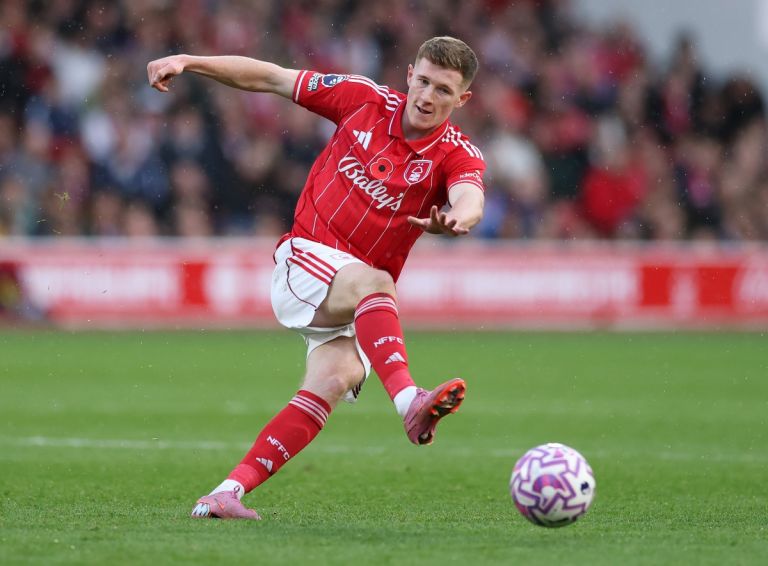 Elliot Anderson praised amid Man United transfer links