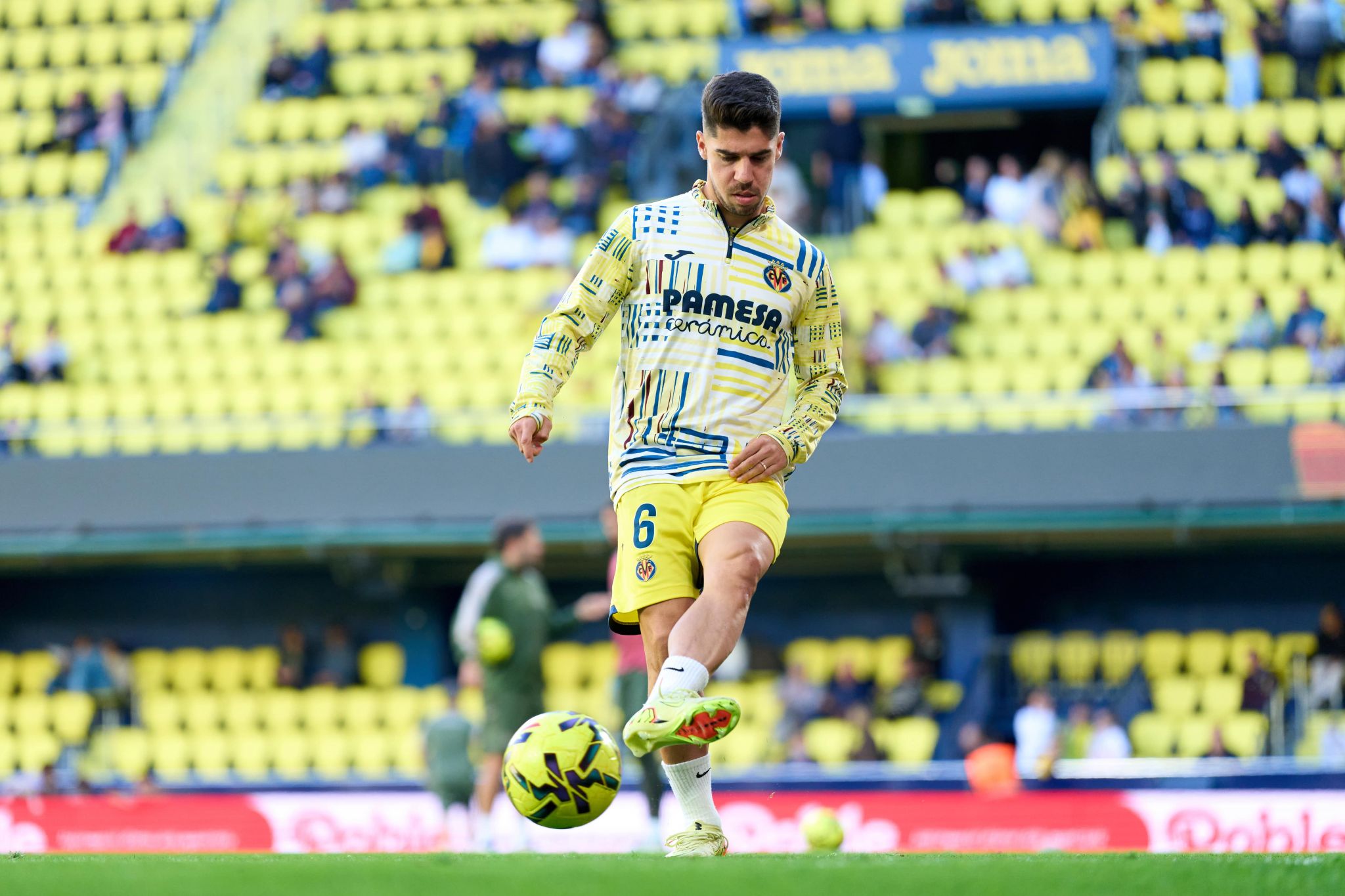 Manor Solomon set for Tottenham return