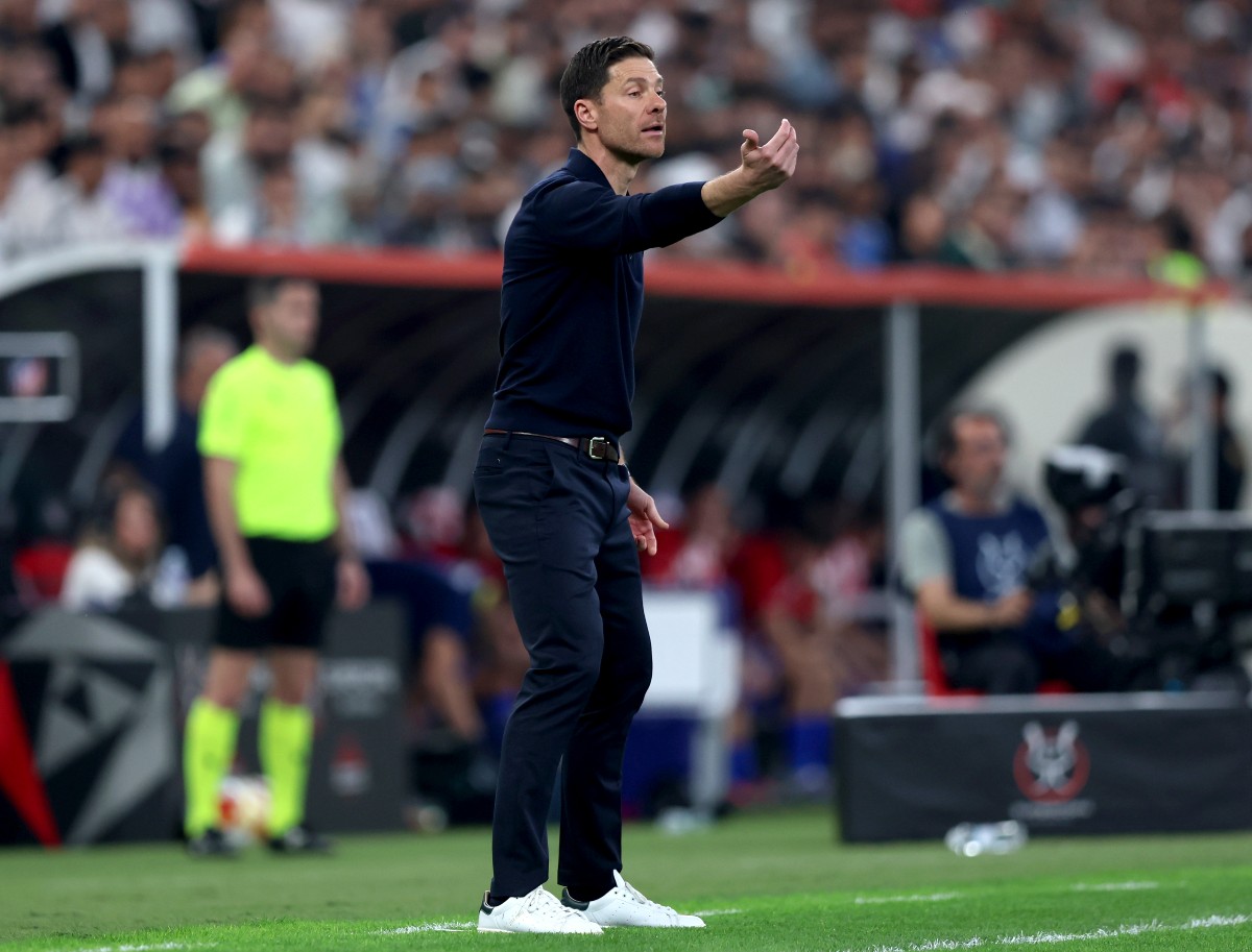 Rooney says Tuchel to Man United over Alonso