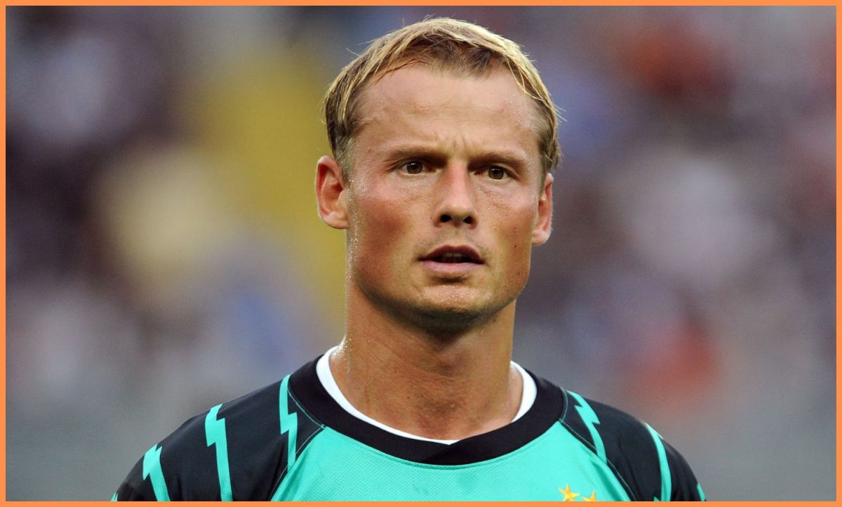 Alex Manninger dies in car crash aged 48